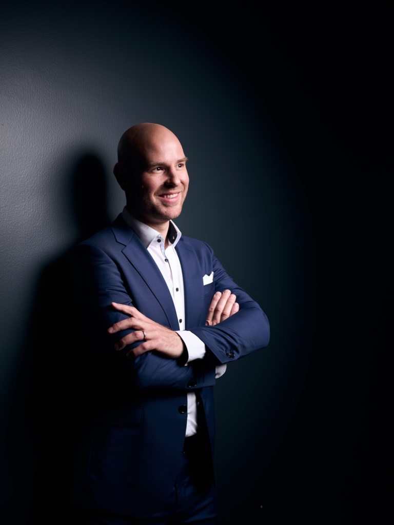 Derek Welton – Official website of Derek Welton, bass-baritone